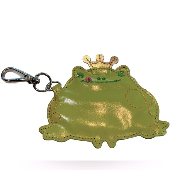 Wilsons Leather | Bags | Vintage Wilsons Leather Prince Frog Travel ...